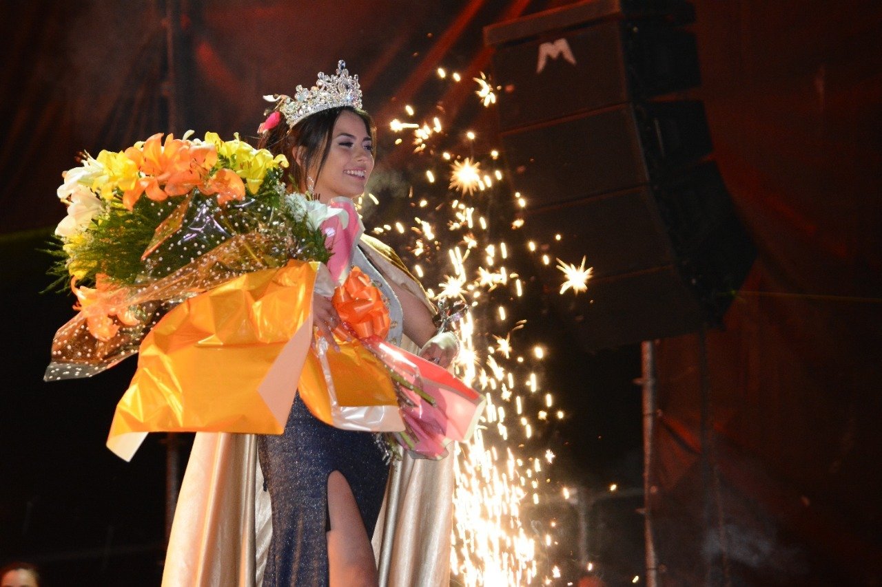 Sol González es la nueva soberana de Cutral Co – Cutral Co al Instante